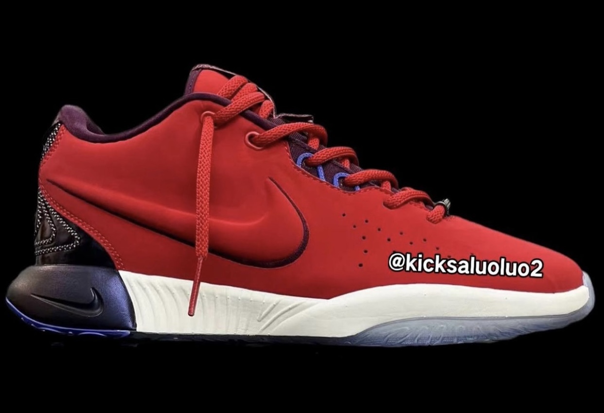 LeBron 21 GS "James Theater" FN4305-600 - Retro Brons
